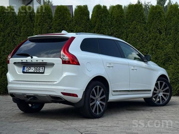 Balts Volvo XC60 2016 Jelgava, ar dzinēja tilpumu 2.40 L un nobraukumu 0 tūkst. km par 16200 €, foto 4 vietnē AUTOMOTO.COM.LV
