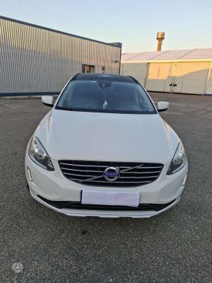 Balts Volvo XC60 2016 Klaipėda, ar dzinēja tilpumu 1.97 L un nobraukumu 199 tūkst. km par 14500 €, foto  vietnē AUTOMOTO.COM.LV
