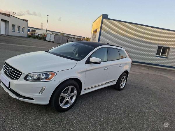 White Volvo XC60 2016 in Klaipeda, with an engine capacity of 1.97 L and mileage of 199 thousand km for 14500 €, photo 6 on AUTOMOTO.COM.LV