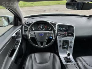 White Volvo XC60 2016 in Cesis, with an engine capacity of 2.00 L and mileage of 0 thousand km for 11900 €, photo 18 on AUTOMOTO.COM.LV