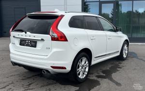 White Volvo XC60 2016 in Kretinga, with an engine capacity of 2.00 L and mileage of 314 thousand km for 9950 €, photo 11 on AUTOMOTO.COM.LV