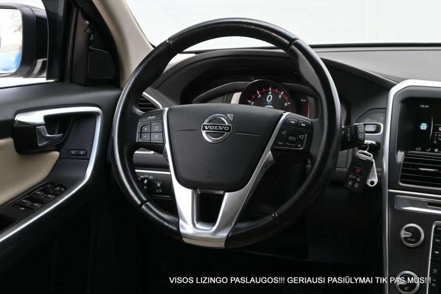 Balts Volvo XC60 2016 Kretinga, ar dzinēja tilpumu 1.97 L un nobraukumu 238 tūkst. km par 13699 €, foto 30 vietnē AUTOMOTO.COM.LV