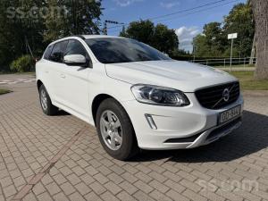 White Volvo XC60 2016 in Ogre, with an engine capacity of 2.40 L and mileage of 279 thousand km for 13150 €, photo 5 on AUTOMOTO.COM.LV