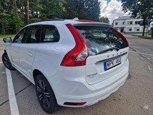 Balts Volvo XC60 2016 Alīta, ar dzinēja tilpumu 1.97 L un nobraukumu 266 tūkst. km par 10500 €, foto 4 vietnē AUTOMOTO.COM.LV