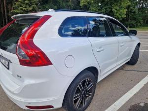 Balts Volvo XC60 2016 Alīta, ar dzinēja tilpumu 1.97 L un nobraukumu 266 tūkst. km par 10500 €, foto 5 vietnē AUTOMOTO.COM.LV