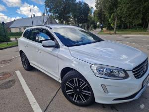Balts Volvo XC60 2016 Alīta, ar dzinēja tilpumu 1.97 L un nobraukumu 266 tūkst. km par 10500 €, foto 6 vietnē AUTOMOTO.COM.LV