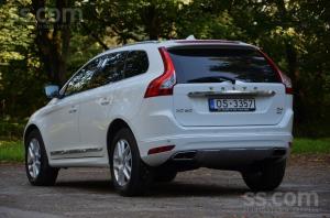Balts Volvo XC60 2016 Rīga, ar dzinēja tilpumu 2.40 L un nobraukumu 191 tūkst. km par 14490 €, foto 8 vietnē AUTOMOTO.COM.LV