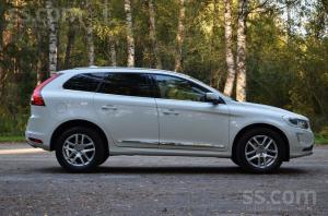 Balts Volvo XC60 2016 Rīga, ar dzinēja tilpumu 2.40 L un nobraukumu 191 tūkst. km par 14490 €, foto 11 vietnē AUTOMOTO.COM.LV