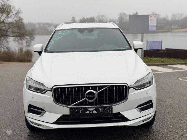 White Volvo XC60 2017 in Utena, with an engine capacity of 1.97 L and mileage of 214 thousand km for 19950 €, photo 6 on AUTOMOTO.COM.LV