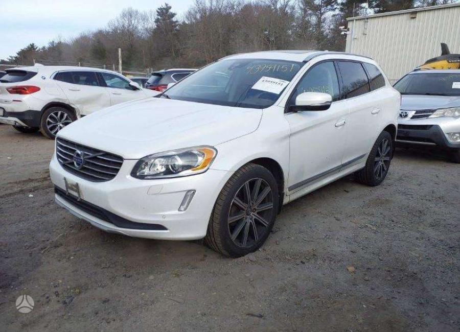 Balts Volvo XC60 2017 Viļņa, ar dzinēja tilpumu 1.97 L un nobraukumu 305 tūkst. km par 8960 €, foto 1 vietnē AUTOMOTO.COM.LV
