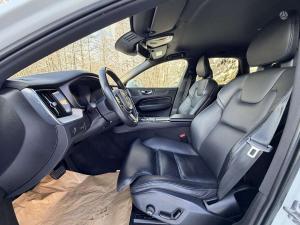 Balts Volvo XC60 2017 Utena, ar dzinēja tilpumu 1.97 L un nobraukumu 214 tūkst. km par 19950 €, foto 14 vietnē AUTOMOTO.COM.LV