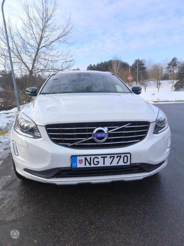 Balts Volvo XC60 2017 Viļņa, ar dzinēja tilpumu 1.97 L un nobraukumu 197 tūkst. km par 15800 €, foto 10 vietnē AUTOMOTO.COM.LV