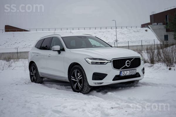 White Volvo XC60 2017 in Liepaja, with an engine capacity of 2.00 L and mileage of 243 thousand km for 19800 €, photo 1 on AUTOMOTO.COM.LV