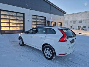 Balts Volvo XC60 2017 Panevēža, ar dzinēja tilpumu 2.00 L un nobraukumu 321 tūkst. km par 7800 €, foto  vietnē AUTOMOTO.COM.LV