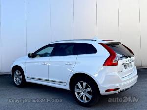 Balts Volvo XC60 2017 Tallina, ar dzinēja tilpumu 2.40 L un nobraukumu 210 tūkst. km par 16500 €, foto 4 vietnē AUTOMOTO.COM.LV
