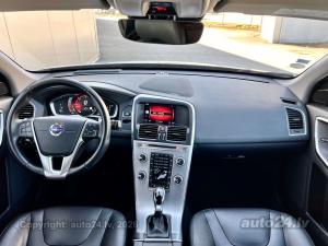 Balts Volvo XC60 2017 Tallina, ar dzinēja tilpumu 2.40 L un nobraukumu 210 tūkst. km par 16500 €, foto 8 vietnē AUTOMOTO.COM.LV