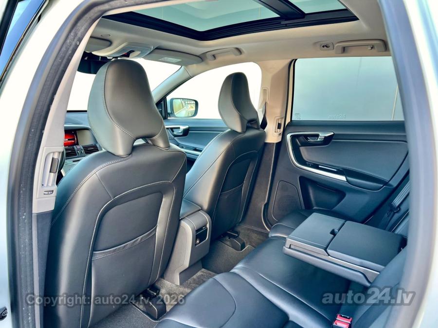Balts Volvo XC60 2017 Tallina, ar dzinēja tilpumu 2.40 L un nobraukumu 210 tūkst. km par 16500 €, foto 14 vietnē AUTOMOTO.COM.LV