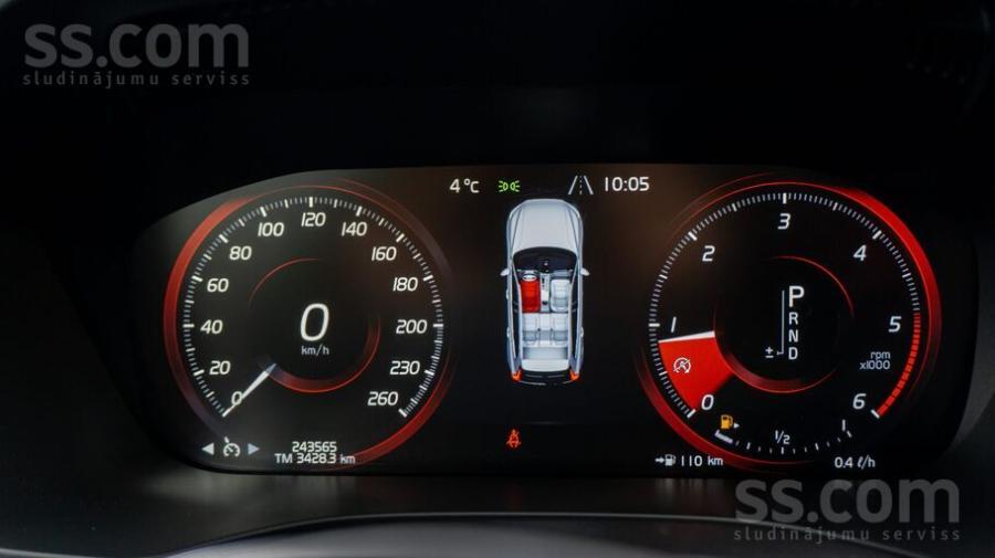 White Volvo XC60 2017 in Riga, with an engine capacity of 2.00 L and mileage of 244 thousand km for 18190 €, photo 25 on AUTOMOTO.COM.LV