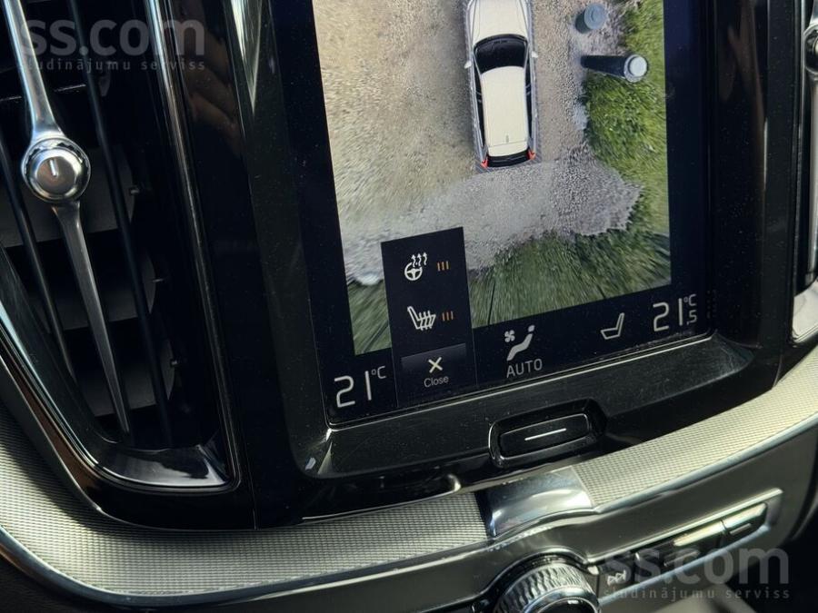 Balts Volvo XC60 2017 Rīga, ar dzinēja tilpumu 2.00 L un nobraukumu 99 tūkst. km par 24700 €, foto 23 vietnē AUTOMOTO.COM.LV