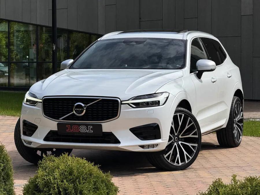 Balts Volvo XC60 2017 Rīga, ar dzinēja tilpumu 2.00 L un nobraukumu 99 tūkst. km par 23800 €, foto 1 vietnē AUTOMOTO.COM.LV