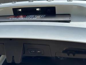 Balts Volvo XC60 2017 Rīga, ar dzinēja tilpumu 2.00 L un nobraukumu 99 tūkst. km par 23800 €, foto 29 vietnē AUTOMOTO.COM.LV