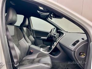 Balts Volvo XC60 2017 Tallina, ar dzinēja tilpumu 2.40 L un nobraukumu 0 tūkst. km par 16999 €, foto 13 vietnē AUTOMOTO.COM.LV