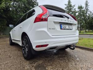 Balts Volvo XC60 2017 Rēzekne, ar dzinēja tilpumu 2.40 L un nobraukumu 277 tūkst. km par 16300 €, foto 4 vietnē AUTOMOTO.COM.LV
