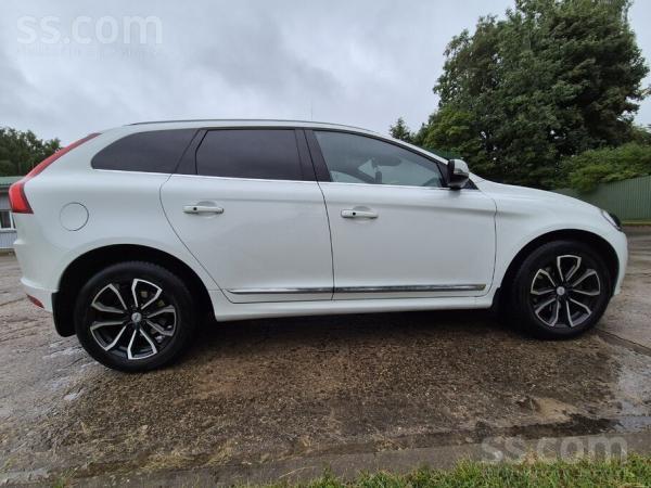 Balts Volvo XC60 2017 Rēzekne, ar dzinēja tilpumu 2.40 L un nobraukumu 277 tūkst. km par 16300 €, foto 5 vietnē AUTOMOTO.COM.LV