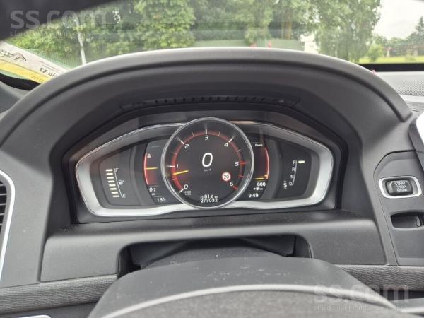 Balts Volvo XC60 2017 Rēzekne, ar dzinēja tilpumu 2.40 L un nobraukumu 277 tūkst. km par 16300 €, foto 9 vietnē AUTOMOTO.COM.LV
