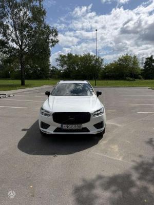 Balts Volvo XC60 2017 Kauņa, ar dzinēja tilpumu 1.97 L un nobraukumu 269 tūkst. km par 20500 €, foto 3 vietnē AUTOMOTO.COM.LV