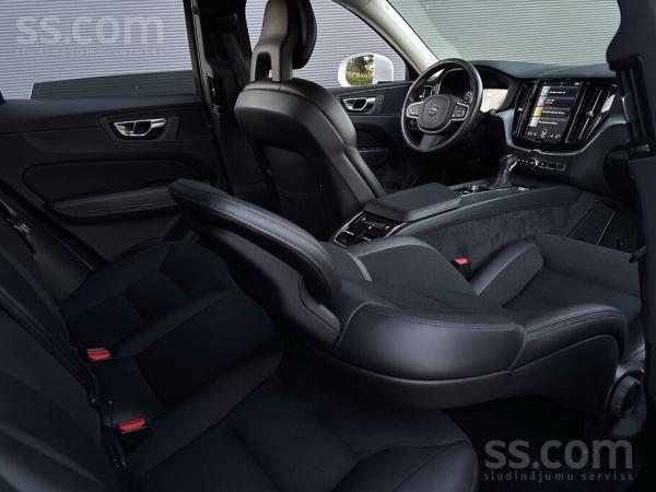 Balts Volvo XC60 2017 Rīga, ar dzinēja tilpumu 2.00 L un nobraukumu 271 tūkst. km par 17400 €, foto 6 vietnē AUTOMOTO.COM.LV