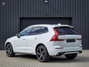 White Volvo XC60 2017 in Kaunas, with an engine capacity of 2.00 L and mileage of 269 thousand km for 18999 €, photo 6 on AUTOMOTO.COM.LV