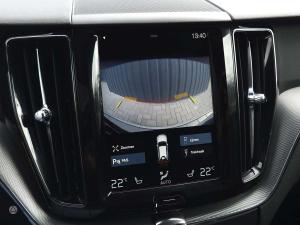 White Volvo XC60 2017 in Kaunas, with an engine capacity of 2.00 L and mileage of 269 thousand km for 18999 €, photo 18 on AUTOMOTO.COM.LV