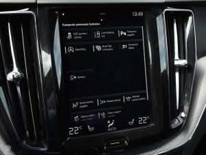 White Volvo XC60 2017 in Kaunas, with an engine capacity of 2.00 L and mileage of 269 thousand km for 18999 €, photo 19 on AUTOMOTO.COM.LV