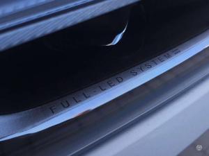 White Volvo XC60 2017 in Kaunas, with an engine capacity of 2.00 L and mileage of 269 thousand km for 18999 €, photo 22 on AUTOMOTO.COM.LV