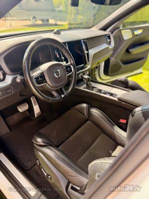 Balts Volvo XC60 2017 Tartu, ar dzinēja tilpumu 2.00 L un nobraukumu 144 tūkst. km par 28900 €, foto 14 vietnē AUTOMOTO.COM.LV