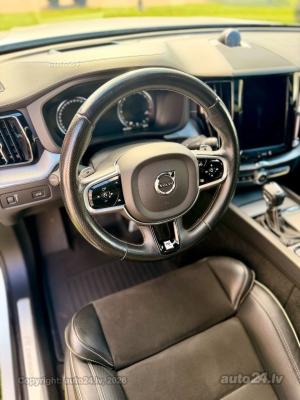 Balts Volvo XC60 2017 Tartu, ar dzinēja tilpumu 2.00 L un nobraukumu 144 tūkst. km par 28900 €, foto 15 vietnē AUTOMOTO.COM.LV