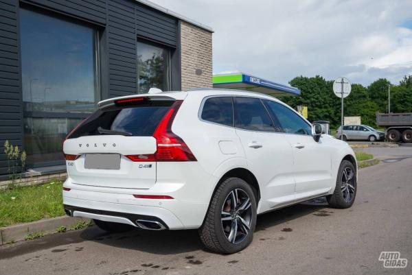Balts Volvo XC60 2017 Viļņa, ar dzinēja tilpumu 2.00 L un nobraukumu 250 tūkst. km par 17500 €, foto 8 vietnē AUTOMOTO.COM.LV