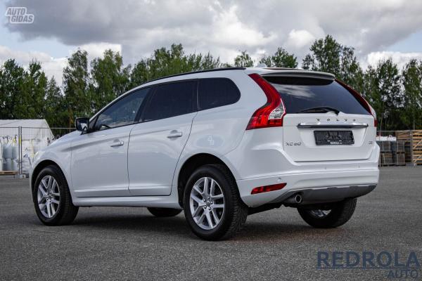 Balts Volvo XC60 2017 Kauņa, ar dzinēja tilpumu 2.00 L un nobraukumu 265 tūkst. km par 9900 €, foto 7 vietnē AUTOMOTO.COM.LV