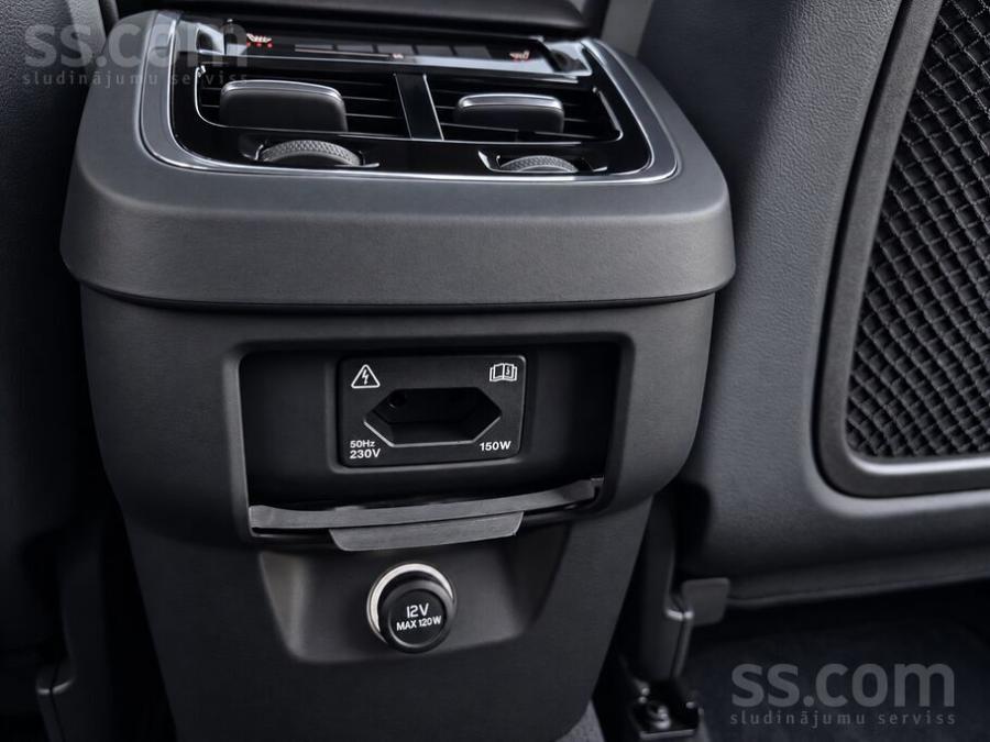 Balts Volvo XC60 2017 Rīga, ar dzinēja tilpumu 2.00 L un nobraukumu 0 tūkst. km par 15900 €, foto 12 vietnē AUTOMOTO.COM.LV