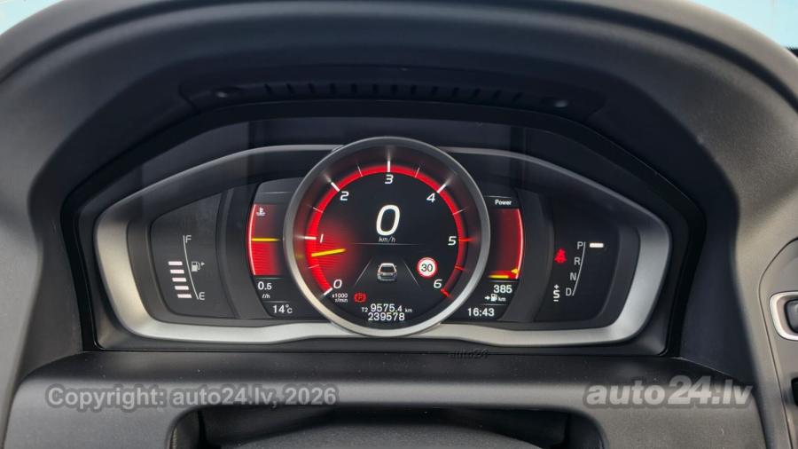 Balts Volvo XC60 2017 Tallina, ar dzinēja tilpumu 2.40 L un nobraukumu 240 tūkst. km par 17999 €, foto 29 vietnē AUTOMOTO.COM.LV