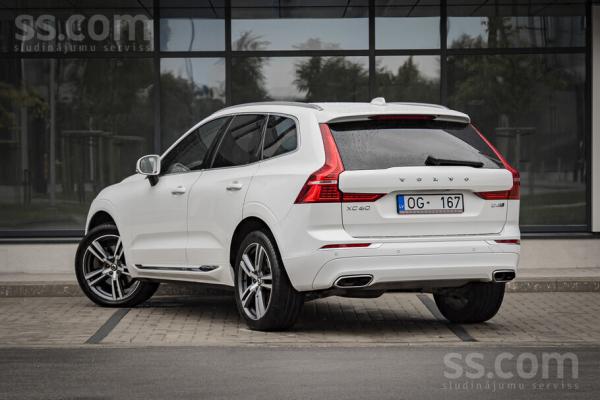 White Volvo XC60 2018 in Riga, with an engine capacity of 2.00 L and mileage of 198 thousand km for 25950 €, photo 6 on AUTOMOTO.COM.LV