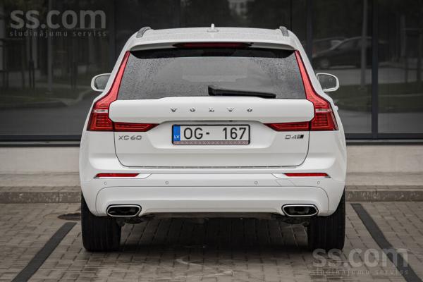 White Volvo XC60 2018 in Riga, with an engine capacity of 2.00 L and mileage of 198 thousand km for 25950 €, photo 7 on AUTOMOTO.COM.LV