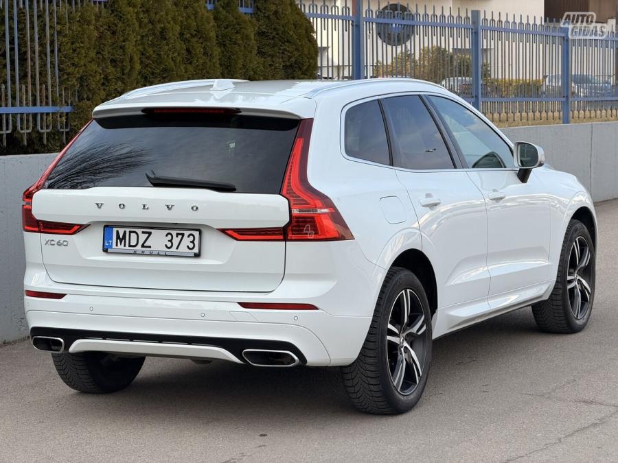 White Volvo XC60 2018 in Vilnius, with an engine capacity of 2.00 L and mileage of 94 thousand km for 25000 €, photo 3 on AUTOMOTO.COM.LV