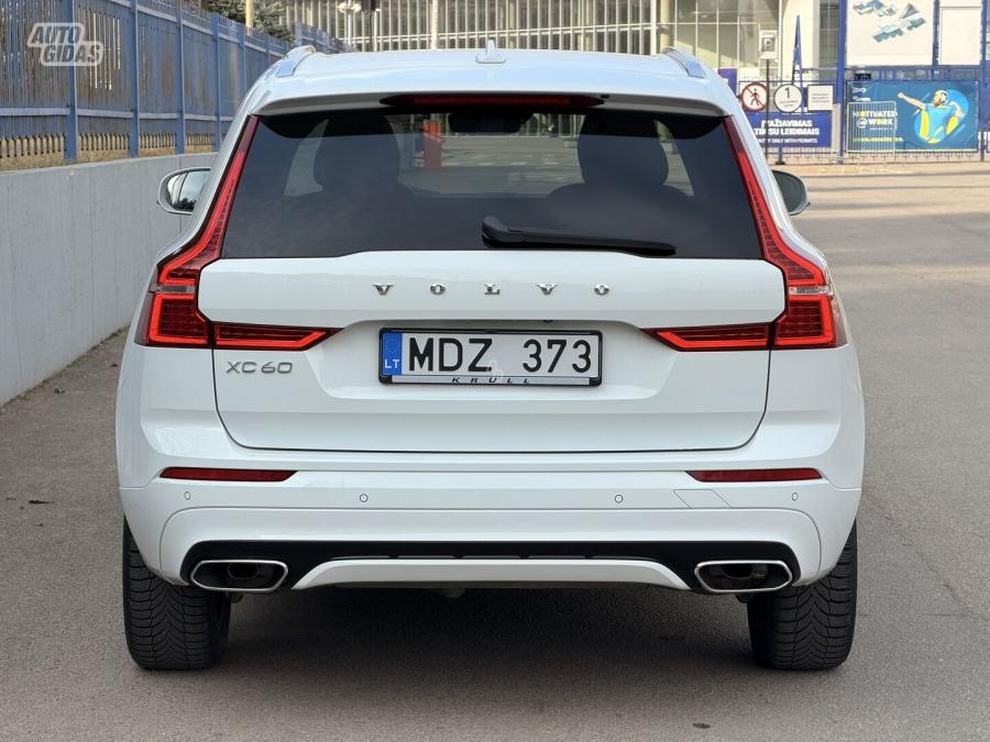 White Volvo XC60 2018 in Vilnius, with an engine capacity of 2.00 L and mileage of 94 thousand km for 25000 €, photo 4 on AUTOMOTO.COM.LV
