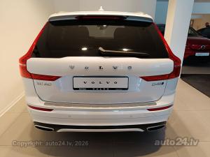 White Volvo XC60 2018 in Tallinn, with an engine capacity of 2.00 L and mileage of 159 thousand km for 21800 €, photo 6 on AUTOMOTO.COM.LV