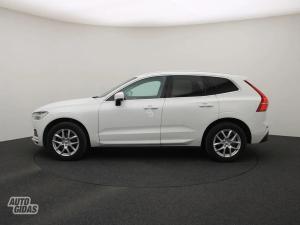 White Volvo XC60 2018 in Vilnius, with an engine capacity of 2.00 L and mileage of 182 thousand km for 23199 €, photo 7 on AUTOMOTO.COM.LV