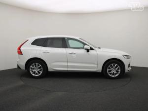 White Volvo XC60 2018 in Vilnius, with an engine capacity of 2.00 L and mileage of 182 thousand km for 23199 €, photo 10 on AUTOMOTO.COM.LV