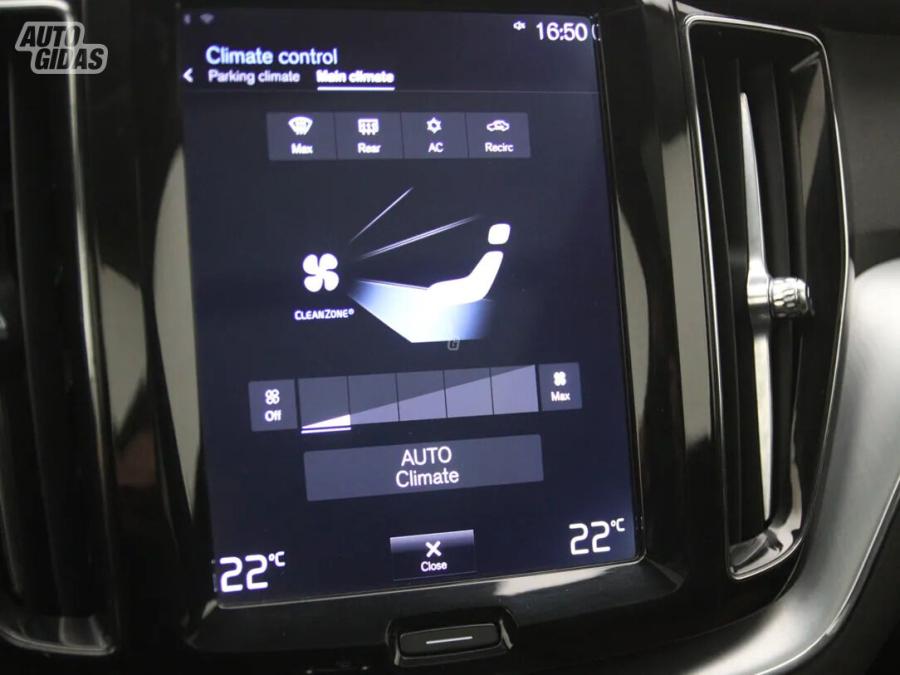 White Volvo XC60 2018 in Vilnius, with an engine capacity of 2.00 L and mileage of 182 thousand km for 23199 €, photo 21 on AUTOMOTO.COM.LV