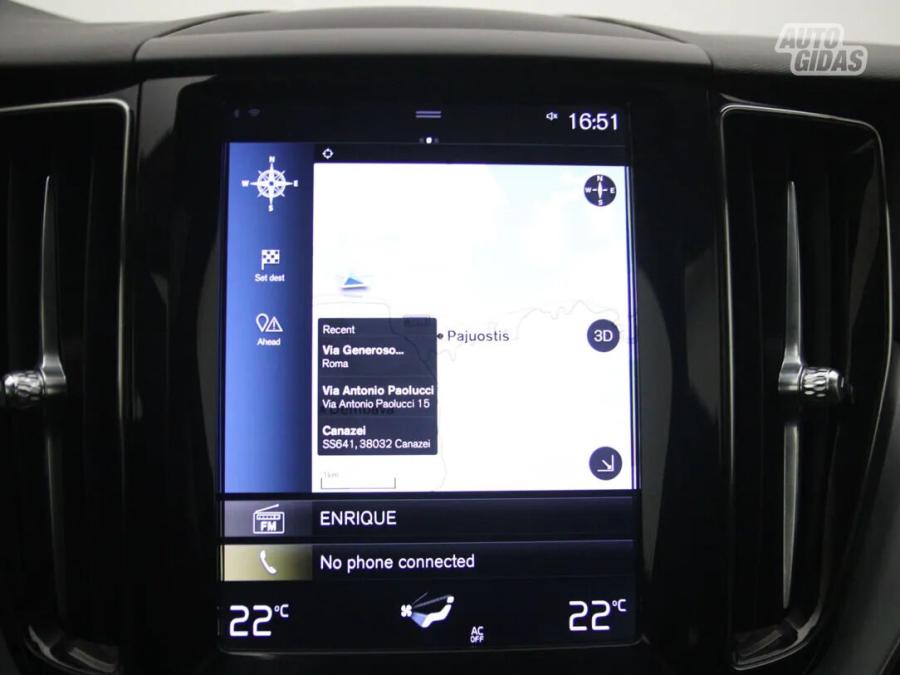 White Volvo XC60 2018 in Vilnius, with an engine capacity of 2.00 L and mileage of 182 thousand km for 23199 €, photo 25 on AUTOMOTO.COM.LV